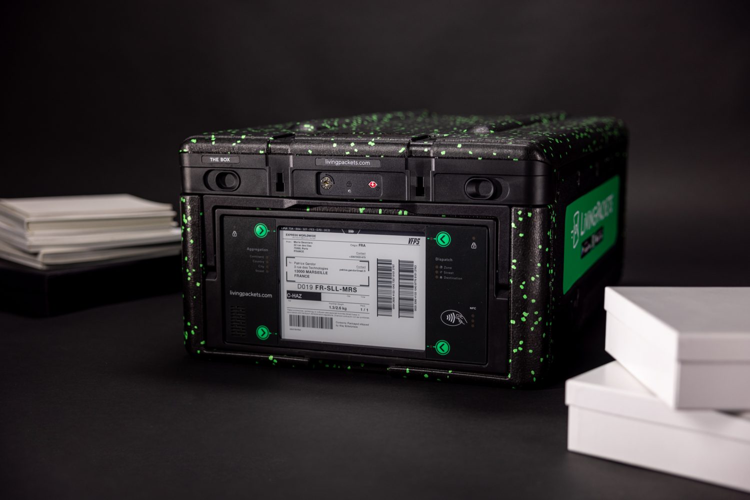 Louis Vuitton livre ses clients avec The Box de LivingPackets | J' ️ ...